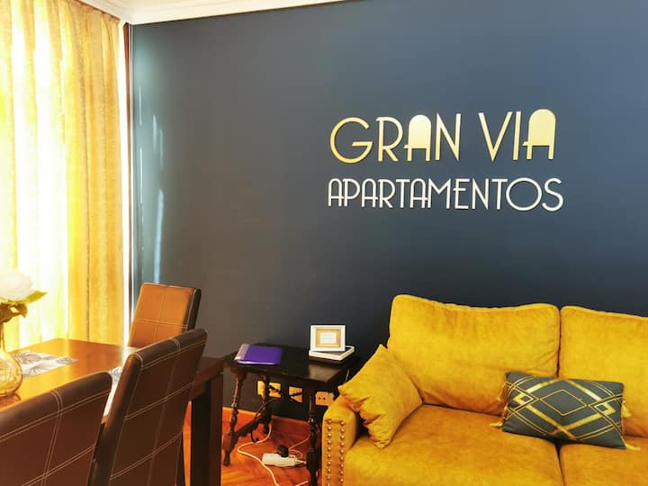 Gran Vía 3
Clasicismo Y Comodidad - Salamanque