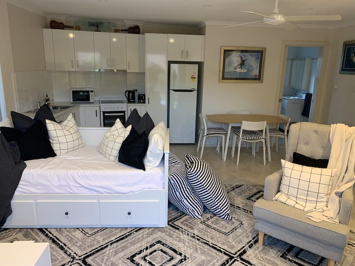 Dee Why Holiday Rentals & Homes - New South Wales, Australia | Airbnb