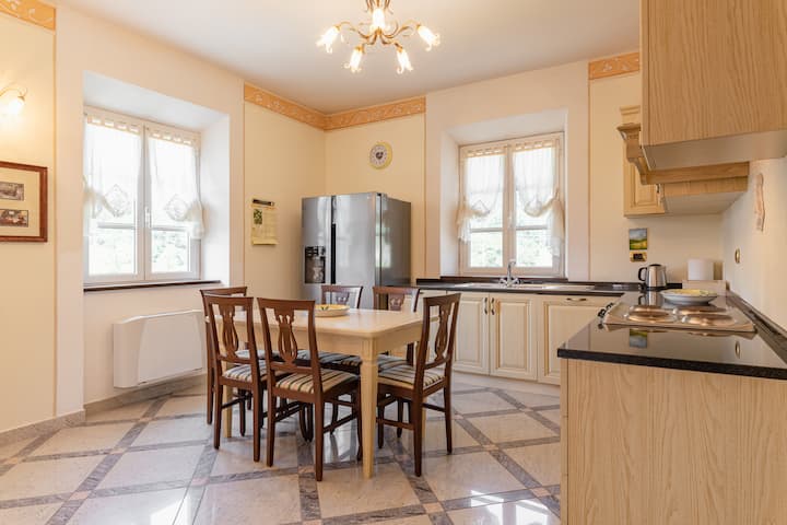 Spacious Deluxe Apartment In The Lucca Countryside - Province de Lucques