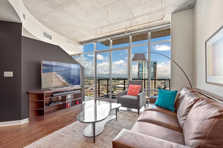 1 Bed 39th Floor Condo At Spire - Denver, CO