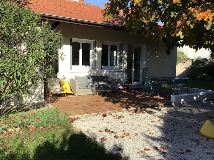 Maison Familiale Proche De Lyon - Saint-Genis-Laval