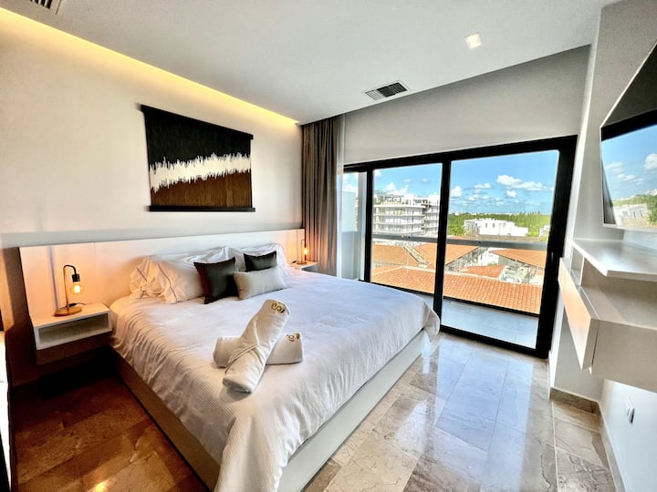 Modern-lux 1br/1ba Resort-style Ocean View-rooftop - Playa del Carmen