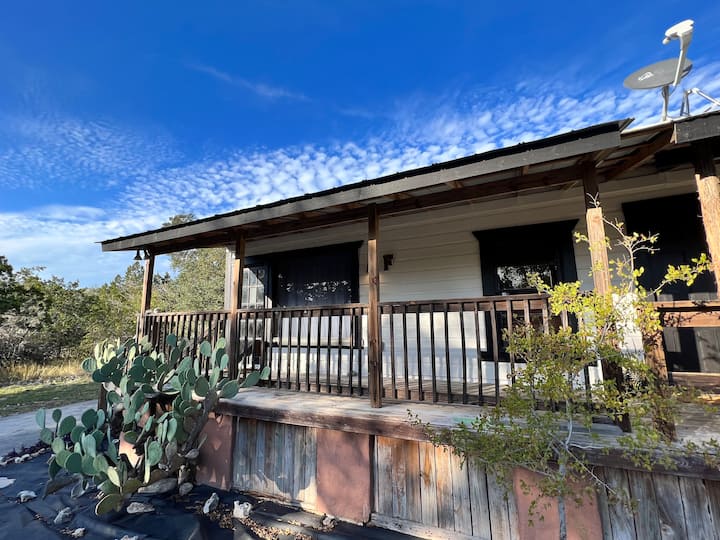 Casa Luna Hill Country Cabin #Wimberley #Sanmarcos - Wimberley, TX