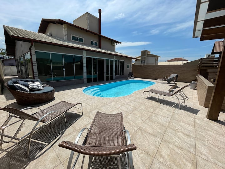 Casa Com Piscina 700m Da Praia - Florianópolis