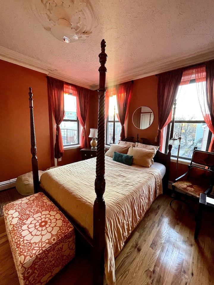 Cozy 3 Bedroom Apartment One Train Stop To Nyc - Jersey City