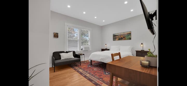 Luxury Studio (Napa/ferry To Sf) - Vallejo, CA