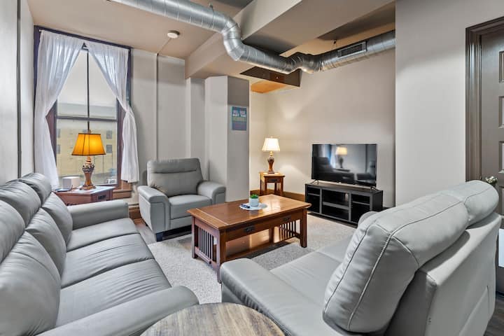 Perfect Blend Of Convenience & Comfort Syracuse Ny - Syracuse, NY