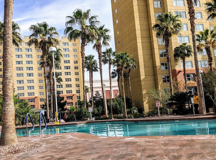 Modern Luxury Condo, Home Away From Home Las Vegas - M Resort Spa Casino