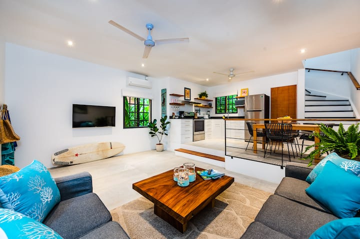 2br With Pool, Steps From The Beach - Playa Langosta