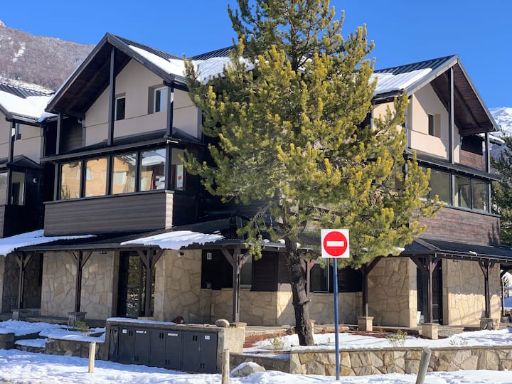 Departamento 3 Dormitorios, 8 Personas En Catedral - San Carlos de Bariloche
