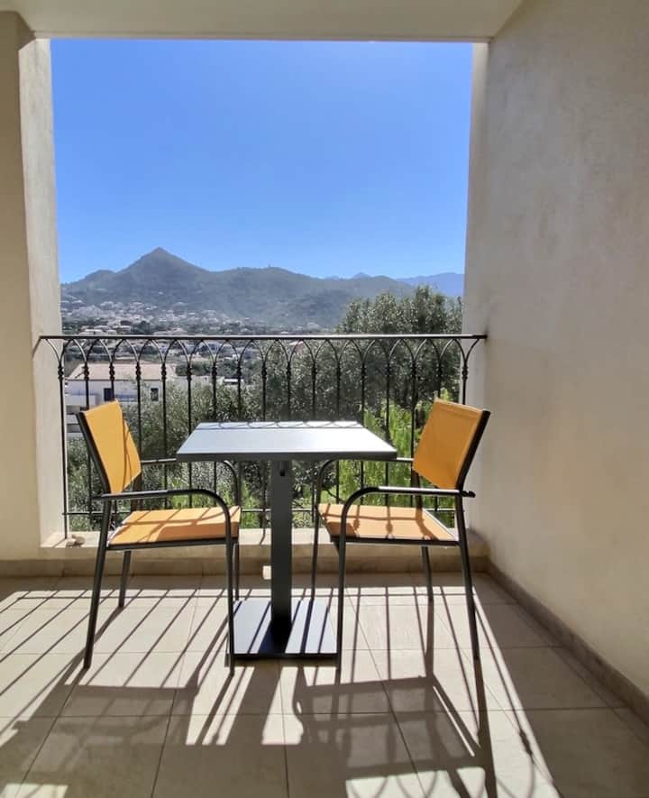 Appartement T2 Standing Rénové - L'Île-Rousse