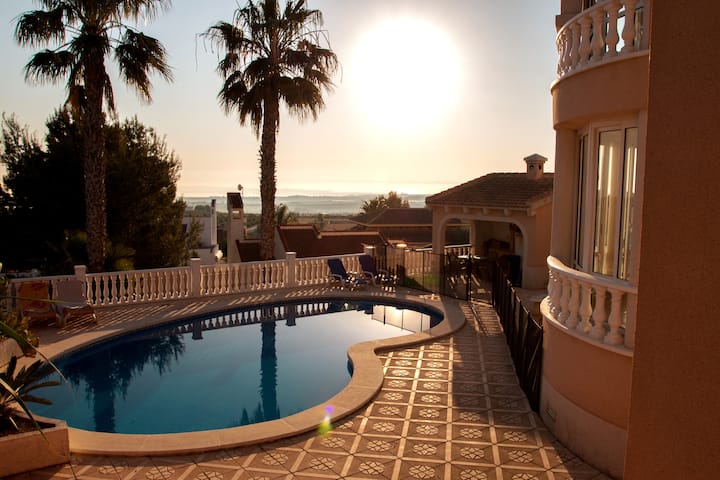 Family Friendly Villa With Pool. - Espagne