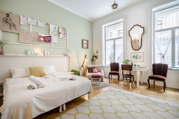 Elegant+ac+jewish Quarter-s3 - Boedapest