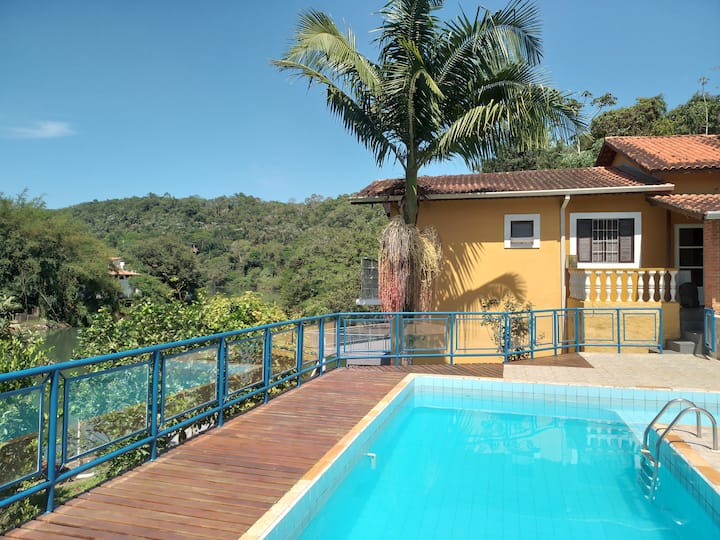 Casa De Campo à Beira Rio - Guararema