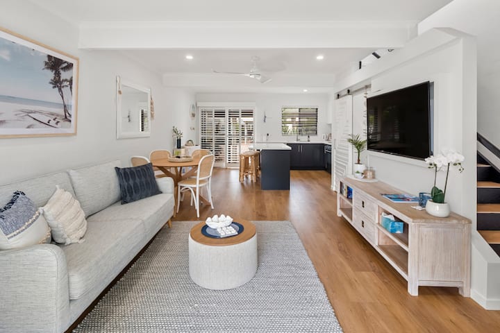 Freshly Refurbished Townhouse Close To Noosa River - Tewantin