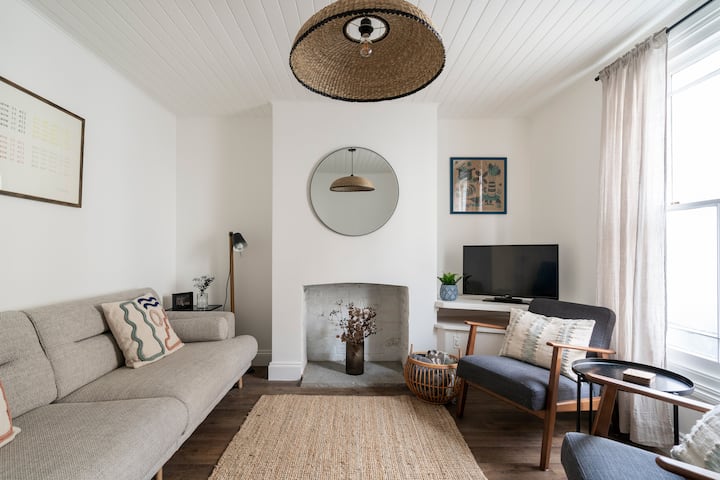 Beautiful Cottage In The Heart Of Whitstable. - Whitstable