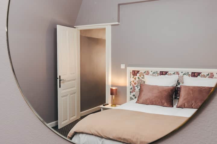 Suite Trèfle Blanc-hôtel Particulier-piscine Ext. - Brive-la-Gaillarde