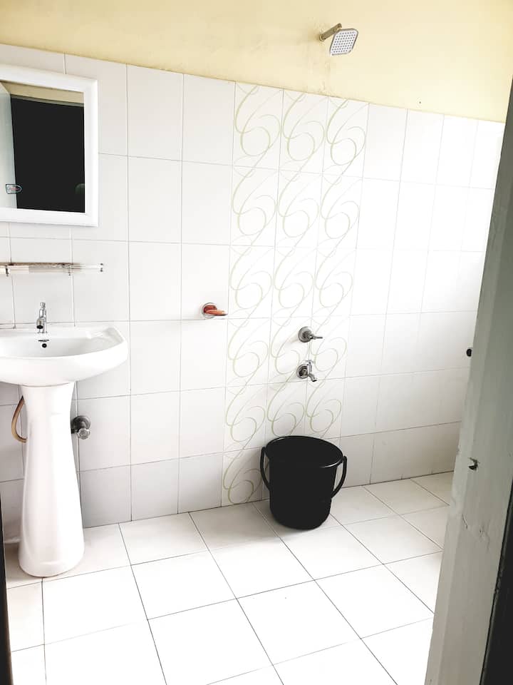 Zee Homestay Guest House - Dimapur