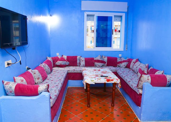 Apartment Khairon - 紗富彎