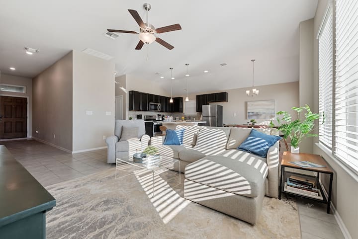 Tch - Inviting 3bd/2ba Home Near Everything In Bud - Buda, TX