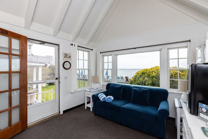 Waterfront Room #33r - Provincetown, MA