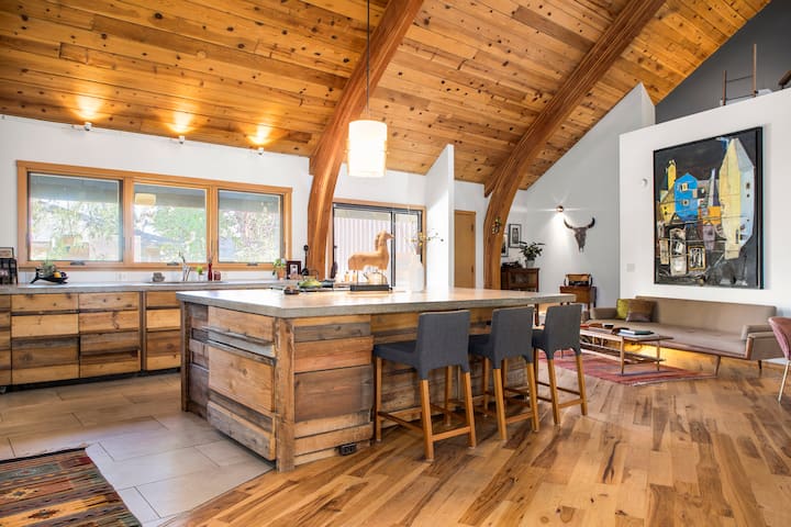 #Hollyhouse, Repurposed Church, Architectural Gem! - Denver, CO