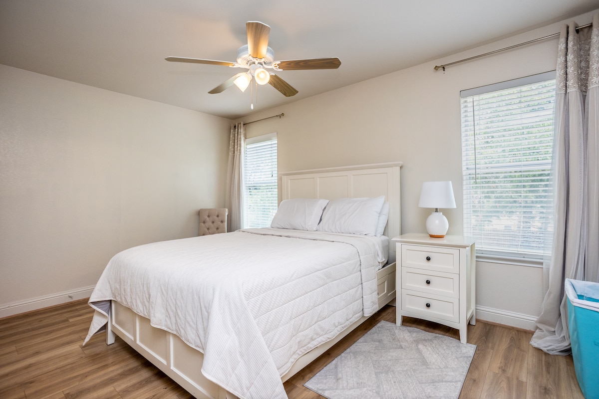 Irving Vacation Rentals | Houses and More | Airbnb