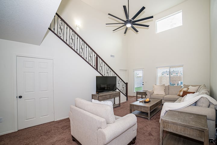 Casa Martinez-5 Bed Fully Equipped Home In Yuma - Yuma, AZ