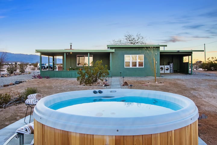 Secluded & Picturesque Near Joshua Tree — Hot Tub! - Joshua Tree National Park