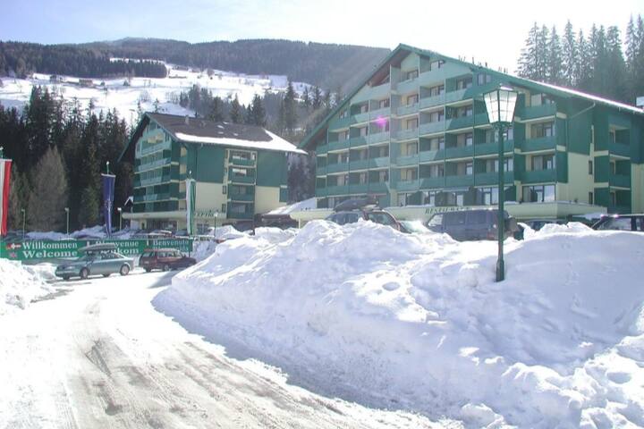 Alpine Club Ferienwohnung 22. Bis 29. 12.2025 - Schladming