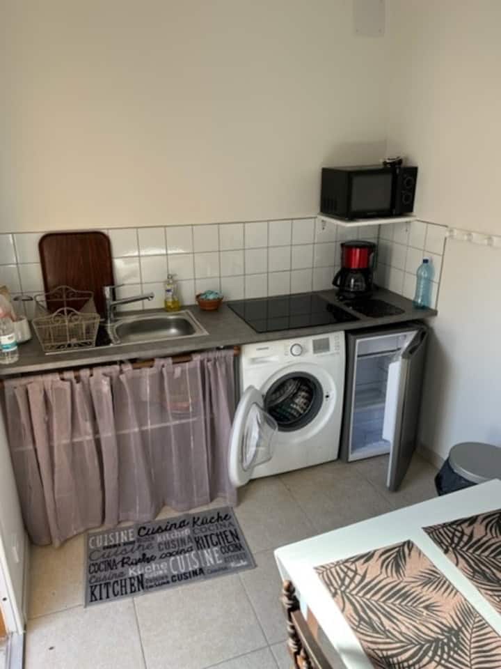 Studio Dans Maison Familiale - Dax