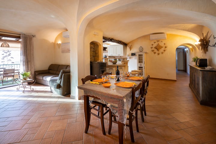 Al Centro Di Palau: Casa Vacanze "L'incanto" - Palau