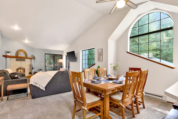 Galbraith Mtn Forest Retreat - Bellingham, WA