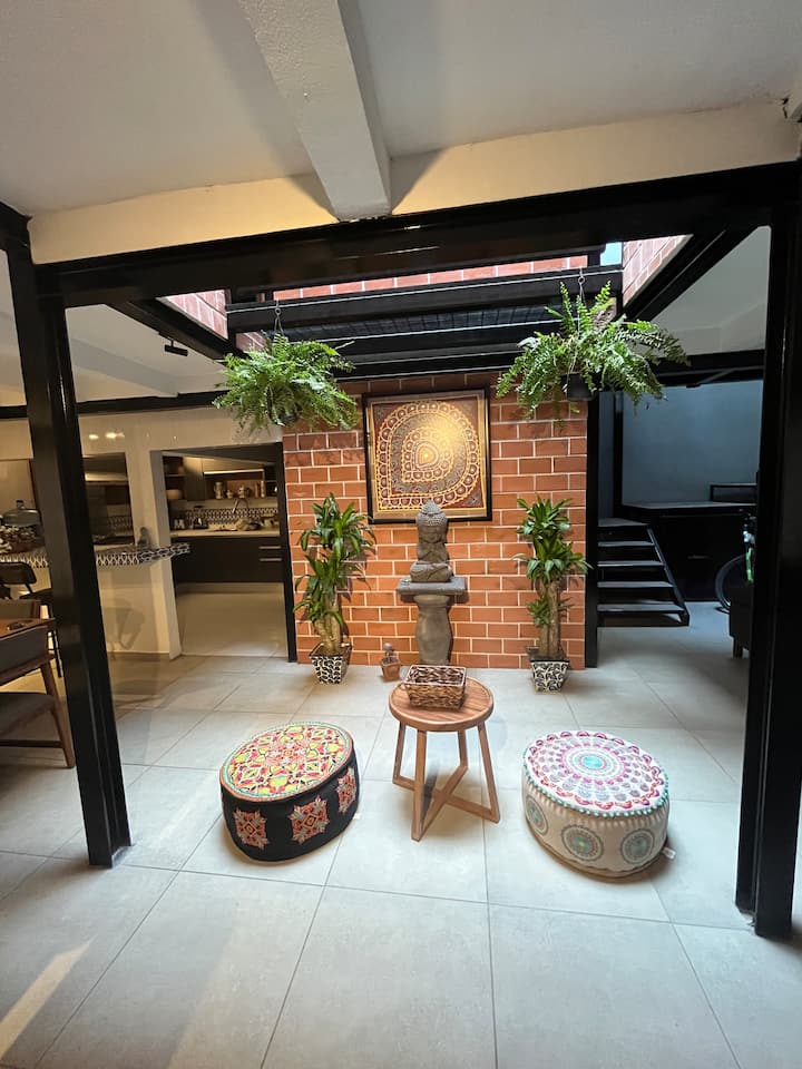 Hermosa Y Amplia Casa En El Centro De Querétaro! - Santiago de Querétaro