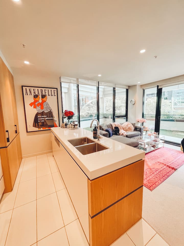 South Yarra Apt Large Courtyard - Melbourne