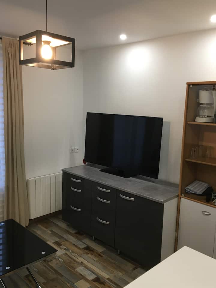 2 Pièces 25m² 1er G - Colombes