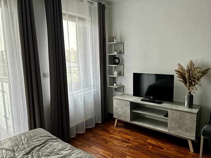 Apartament Dla 3 Osób W Cichej, Zielonej Okolicy - Breslau