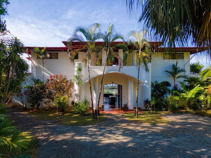 Casa Castillo - Limon