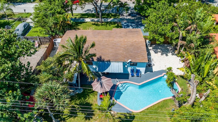 Pool House Near The Beach. We're Pet-friendly! - Pompano Beach, FL