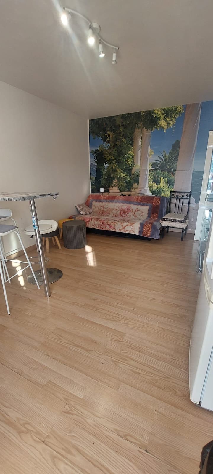 Charmant 2 Pcs Dans Les Collines - Nice