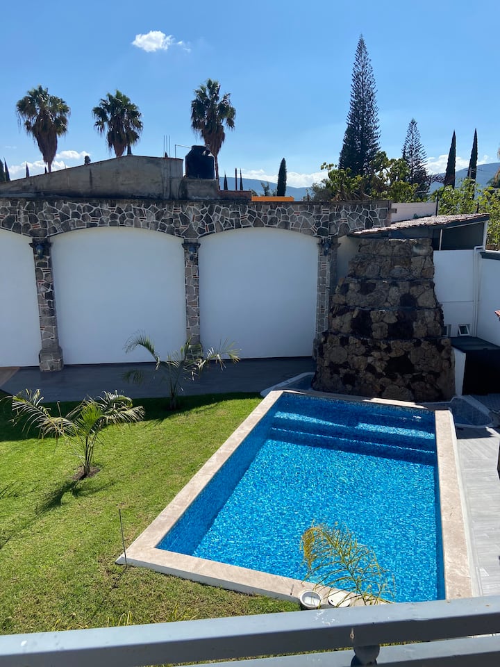 Casa Piedra Lago - Michoacán