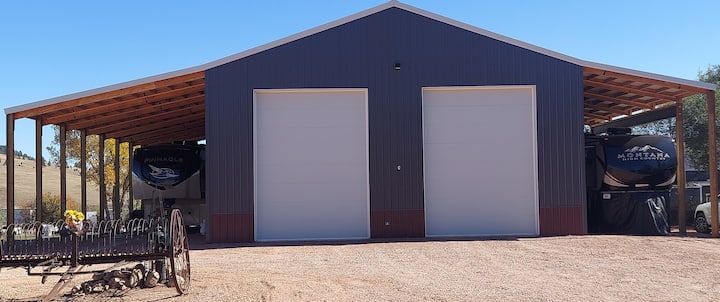 Shop/house + 4 Outside Rv Sites - Piedmont, SD