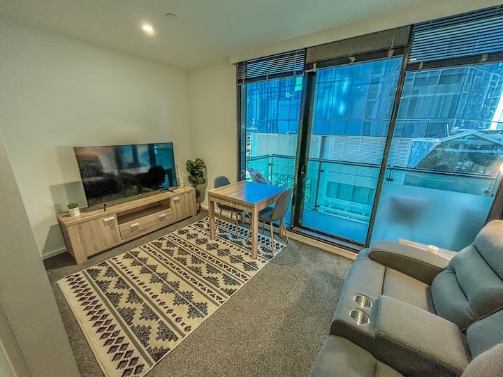 Lonsdale Street 1br Apartment - Melbourne