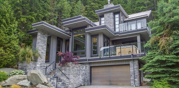The Nest | Ski-in-out | 5br | Prime Spot | Hot Tub - Whistler