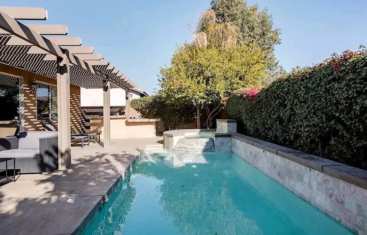 Stylish Home Mins To Coachella | Pool, Spa, Games - Indio, CA