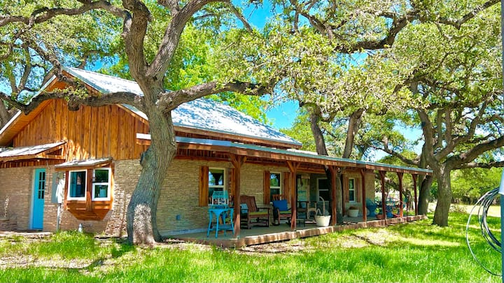 All Ensuite Bathrooms - Across From Market Days - Wimberley, TX