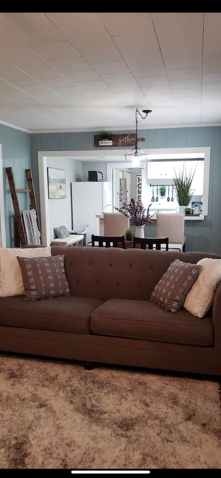 The Cozy Cottage - Lake City, FL