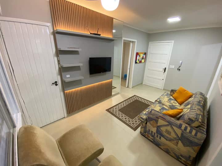 Apartamento No Centro à 1 Quadra Da Praça E Mar. - Xangri-Lá