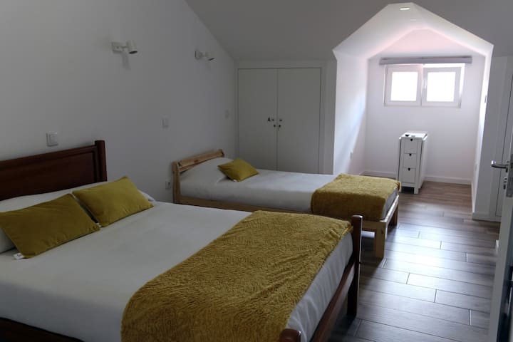 Hostel - Quarto No Centro De Lamego - Lamego