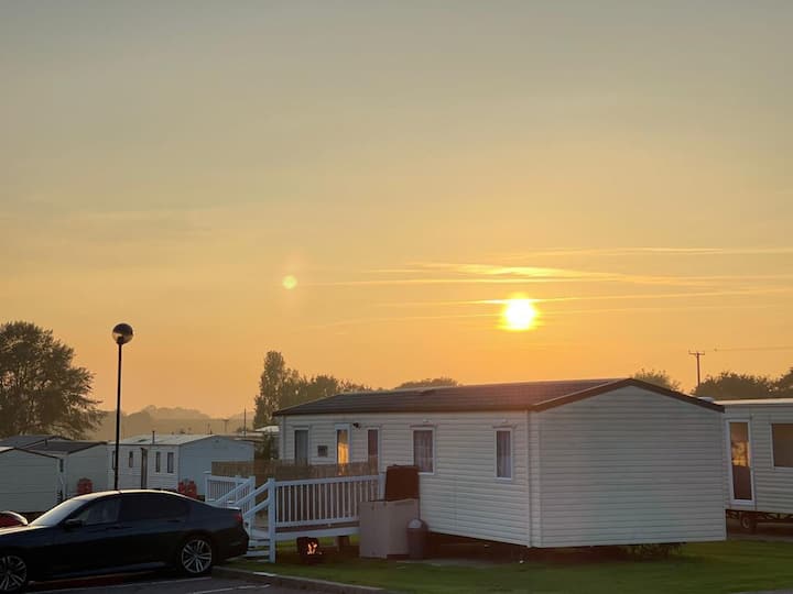 Msts Holidays Caravan For 8 Sleepers G11 Plot - Isle of Sheppey